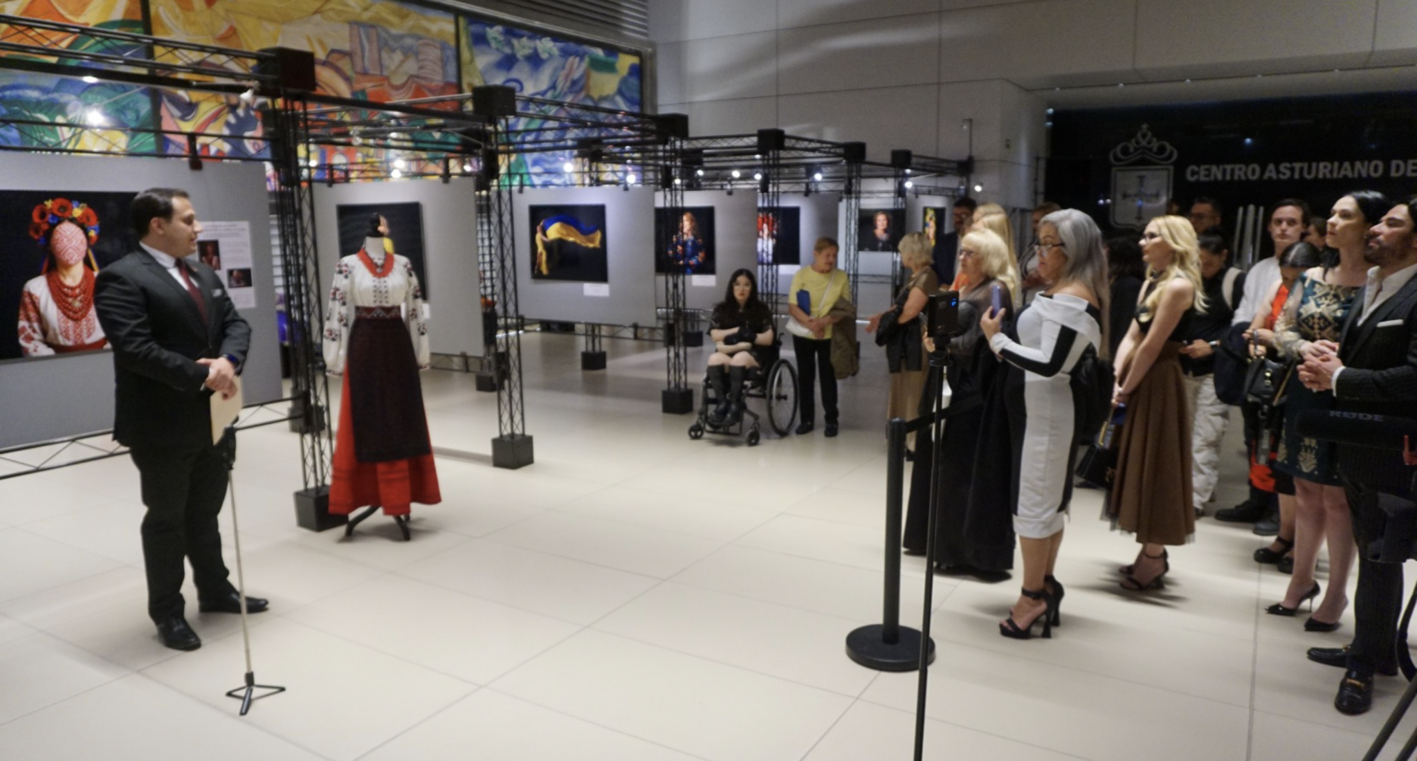 Photo exhibition in Mexico City celebrates Ukrainian women