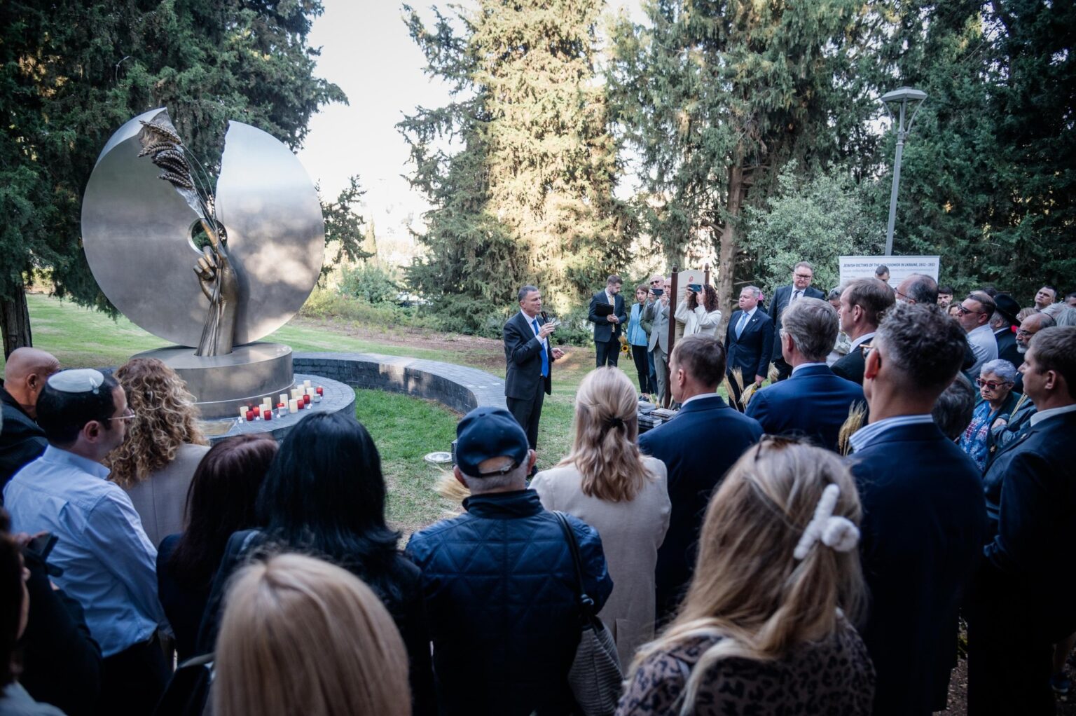 Israel erects first Holodomor victims monument in Jerusalem - Ukrainian ...